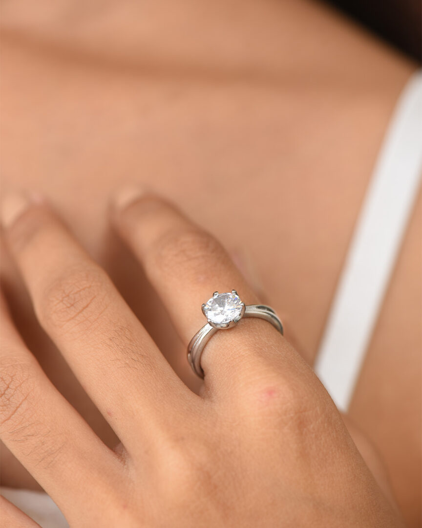 Deneb solitaire ring (Silver) | Simplicy